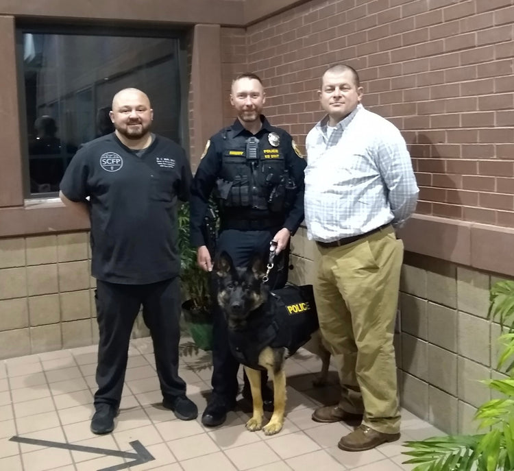 EAST RIDGE POLICE K9 UNIT RECEIVES BALLISTIC VEST DONATION – KC Candle ...